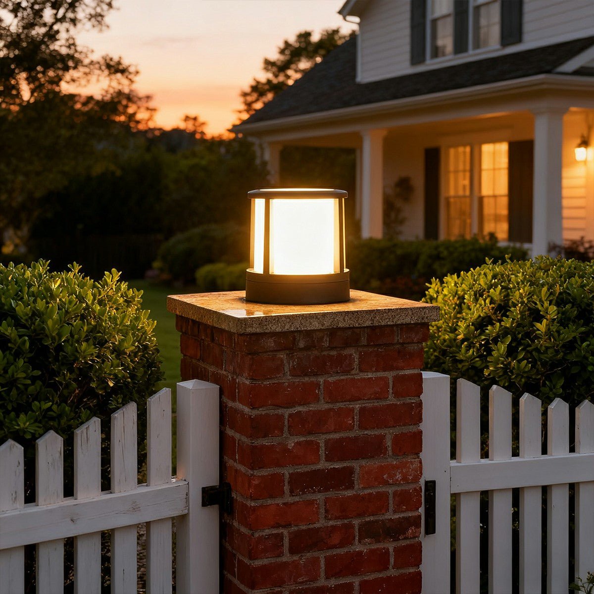 Cylindrical Black Outdoor Fence Post Light — Aluminum Led – Flyachilles