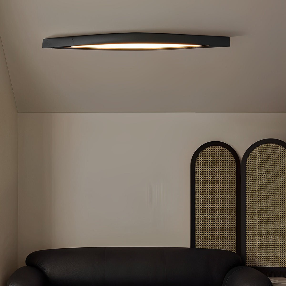 Diamond-Shaped Wooden LED Ceiling Light, Strip Lighting – Flyachilles