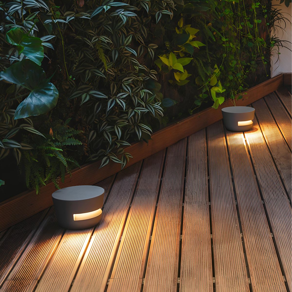 Solar Waterproof Round LED Outdoor Landscape Lighting Lawn Lamp Pathway ...